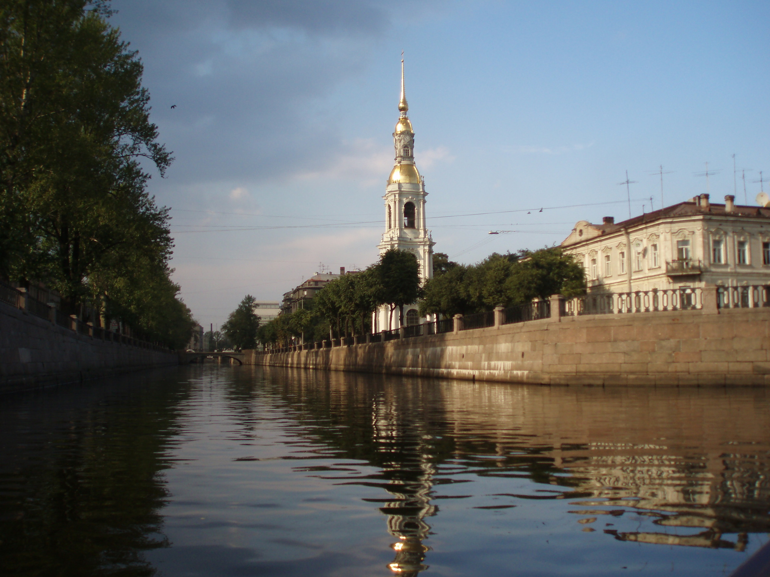 Ryska, Grundkurs | Göteborgs universitet