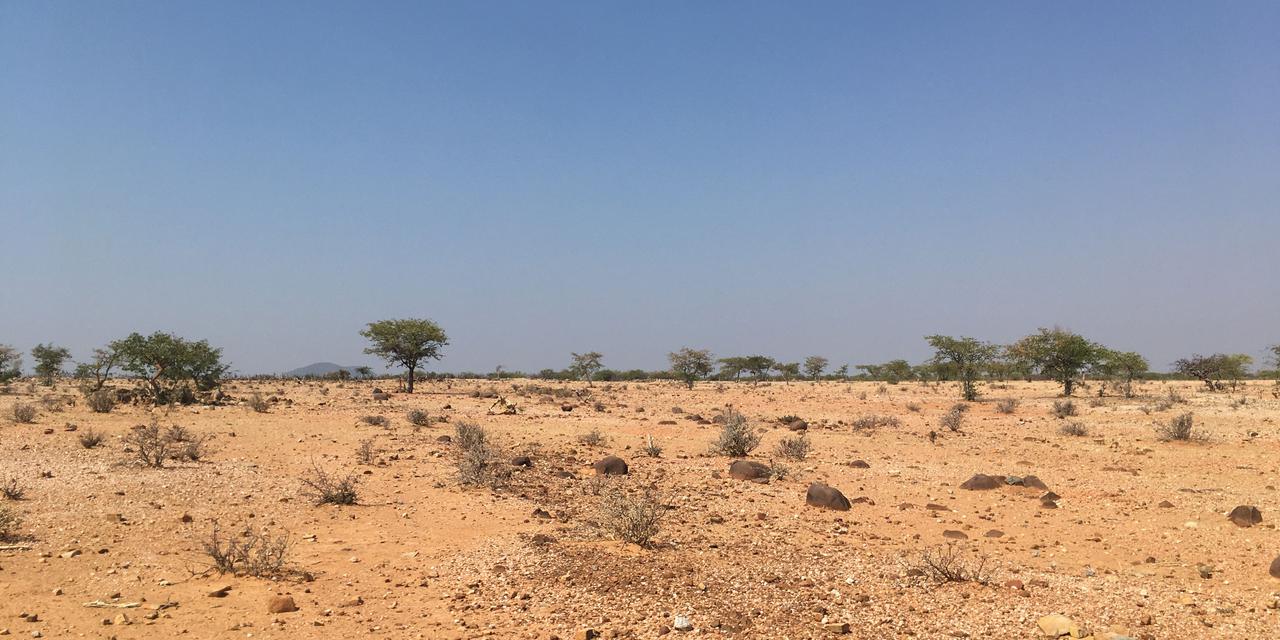 Assessing the Angola-Namibia border in the age of environmental and ...