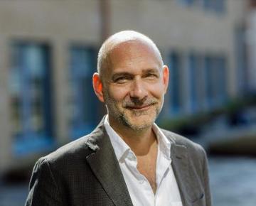 Adrian Groglopo | Göteborgs universitet